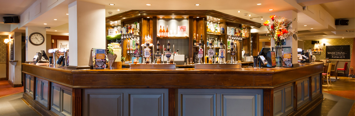 The Crown Pub in Sutton Coldfield, West Midlands | Ember Inns